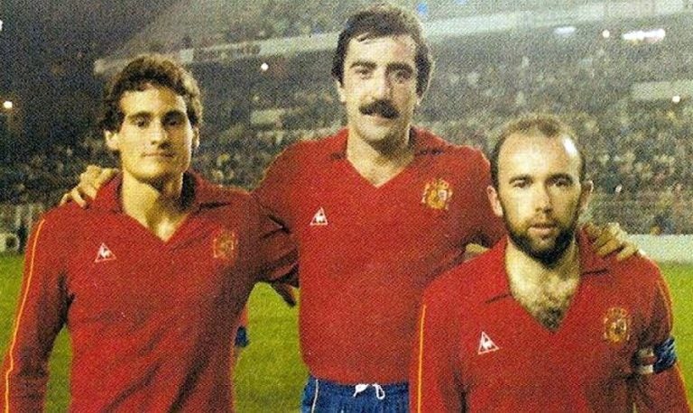 Paco Llorente, otro futbolista famoso que hizo la mili en Cáceres ...